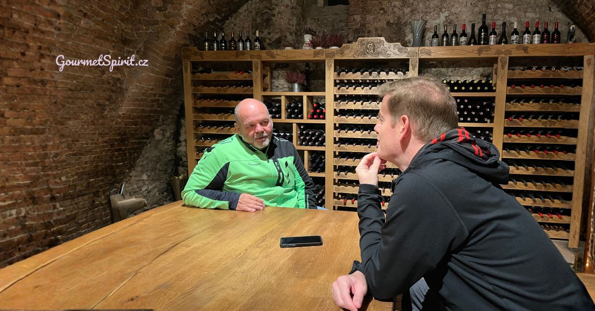 Vinař Roman Janoušek: Víno musí mít duši, čas a pokoru - GourmetSpirit.cz